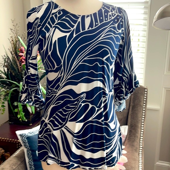 escapada | Tops | Escapada Dark Navy And White Elbow Length Sleeves ...